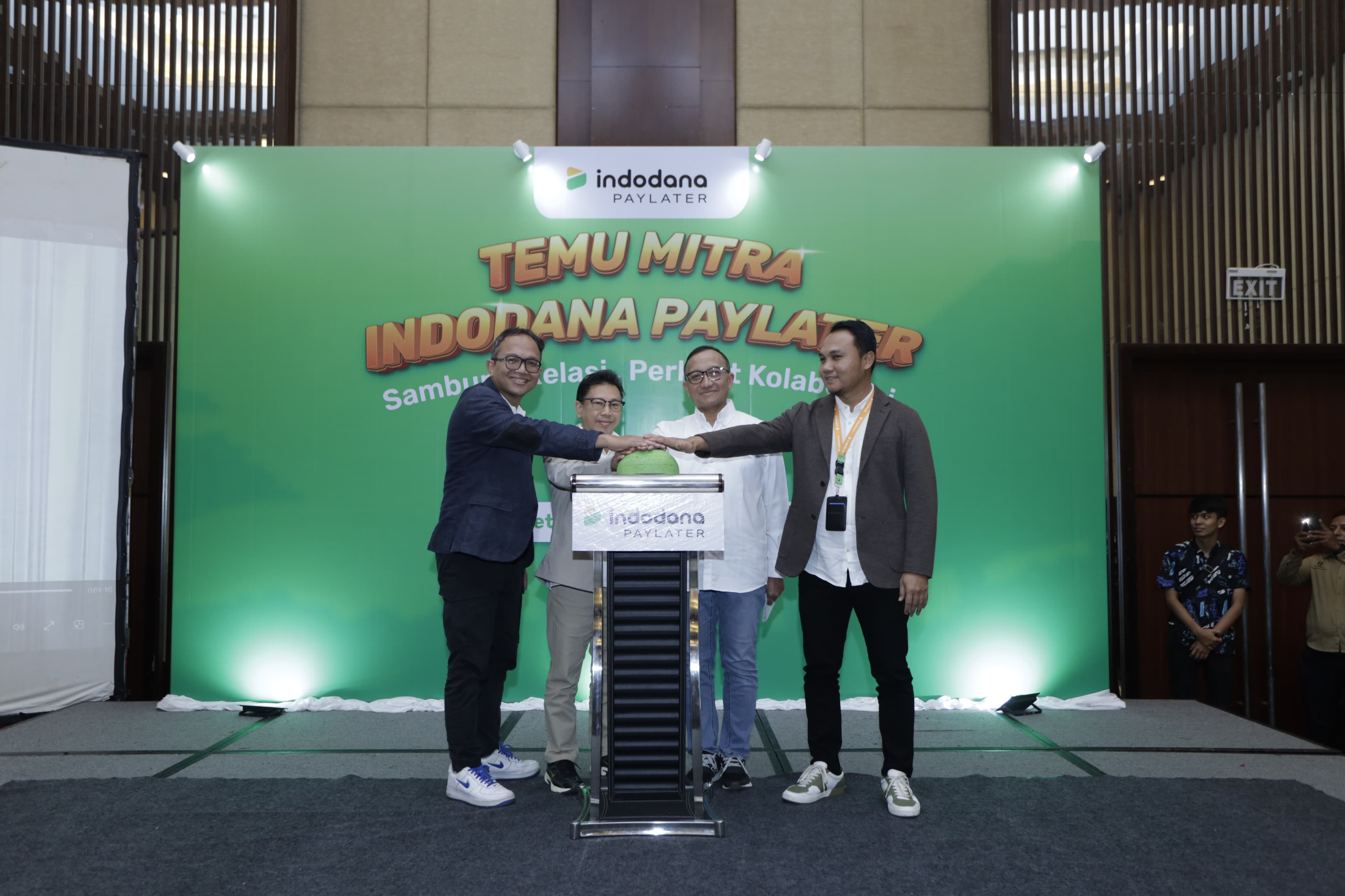 Indodana Perkuat Kemitraan dengan Merchant Lokal di Kaltim melalui Temu ...